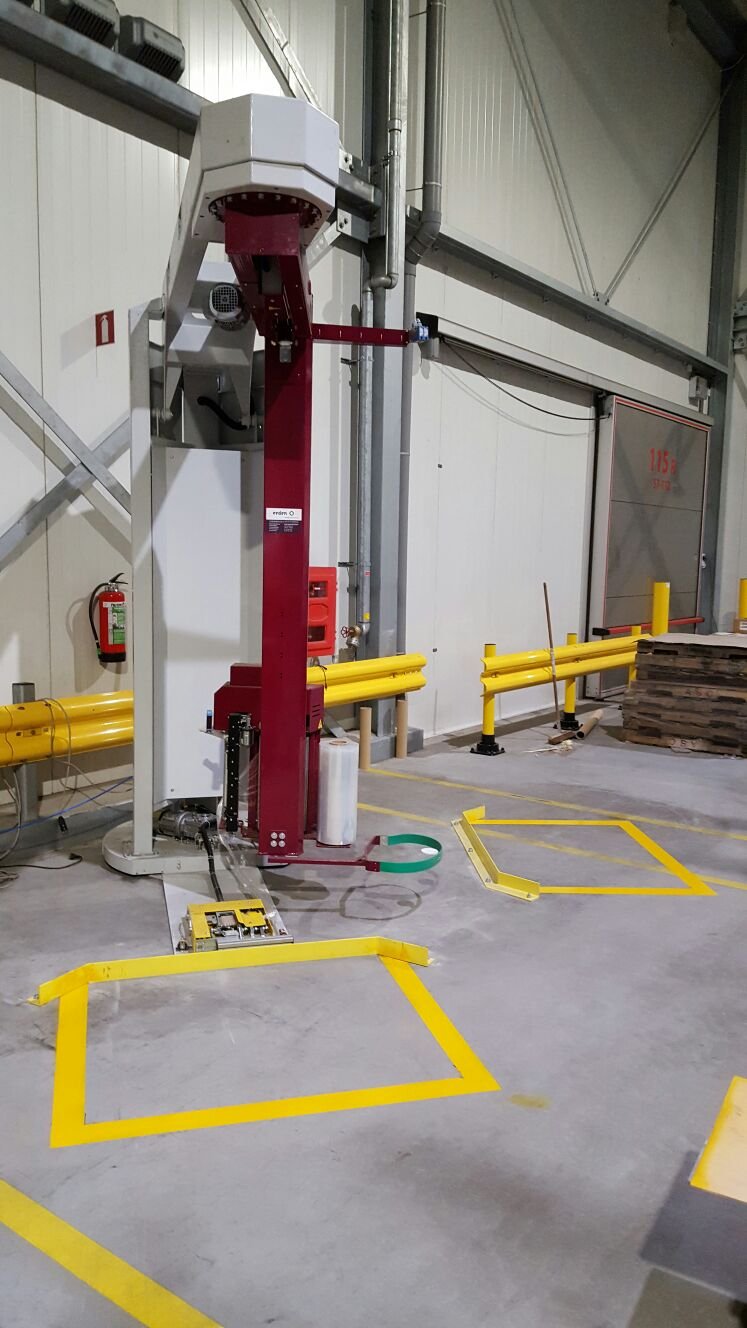 Evolvo P18 draaiarm-wikkelmachine - Eeden Verpakkingsmachines